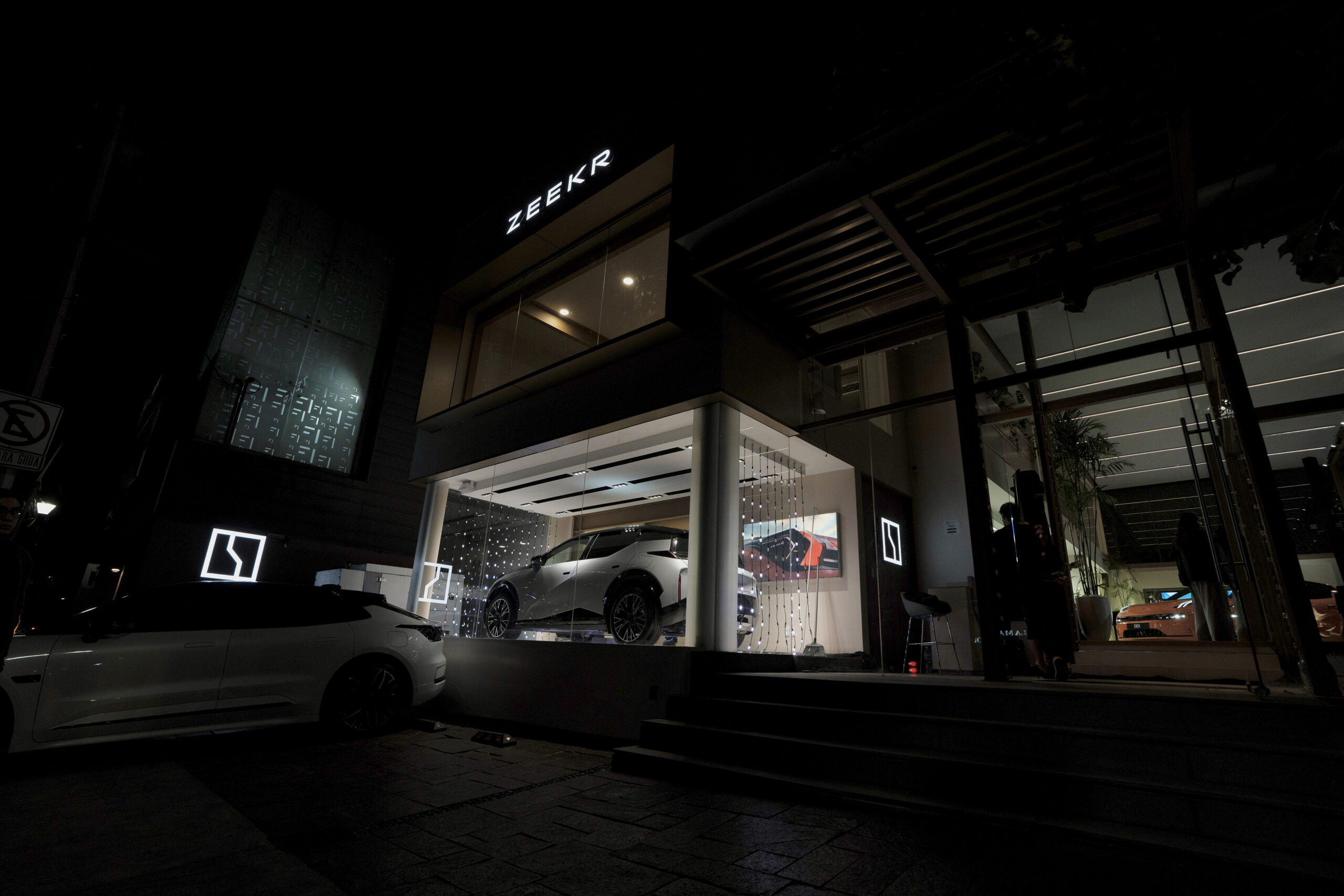 Zeekr expande su presencia en México con la apertura de un nuevo punto de venta